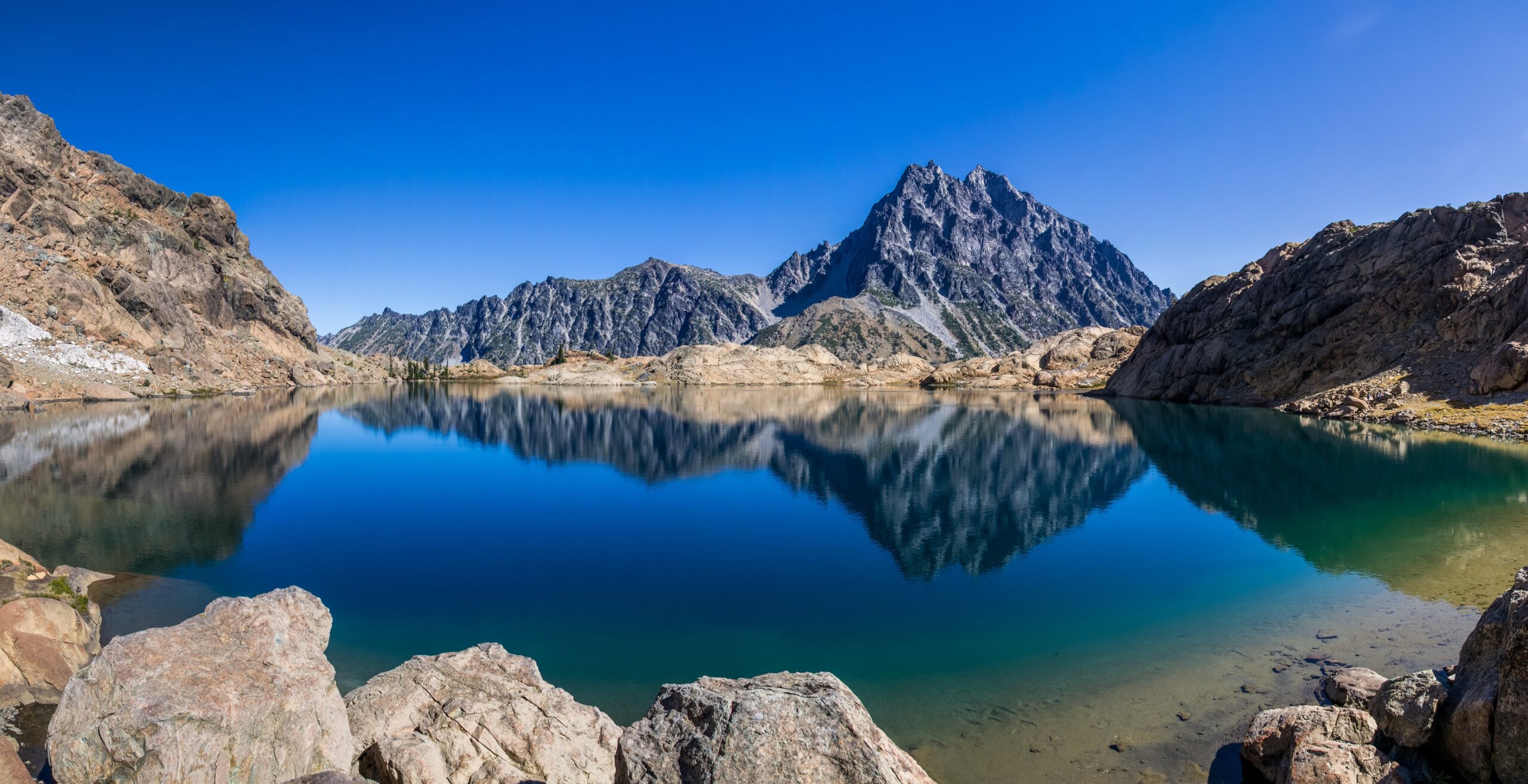 The Benefits of Semantic-Based Data Modeling in the Smart Data Lake Era - SmartData Collective